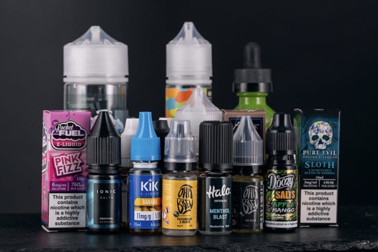 Exploring E-Liquid Flavors